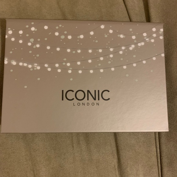 ICONIC London | Makeup | Iconic London Face Palette | Poshmark